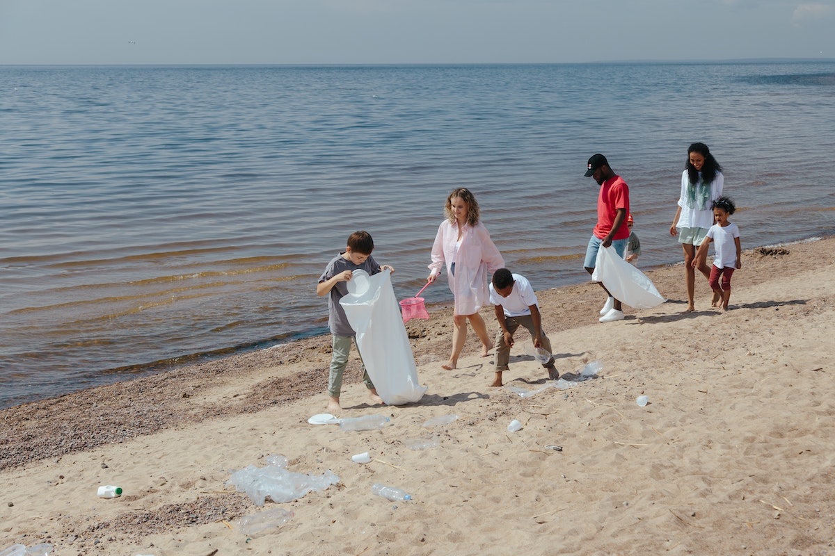 5 Ways to Teach Your Kids About Helping the Environment - Its Getting ...